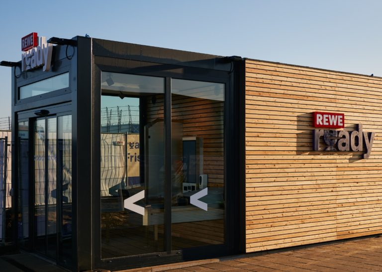 LateBird: Erster Paderborner Container-Pilotshop in Betrieb ...